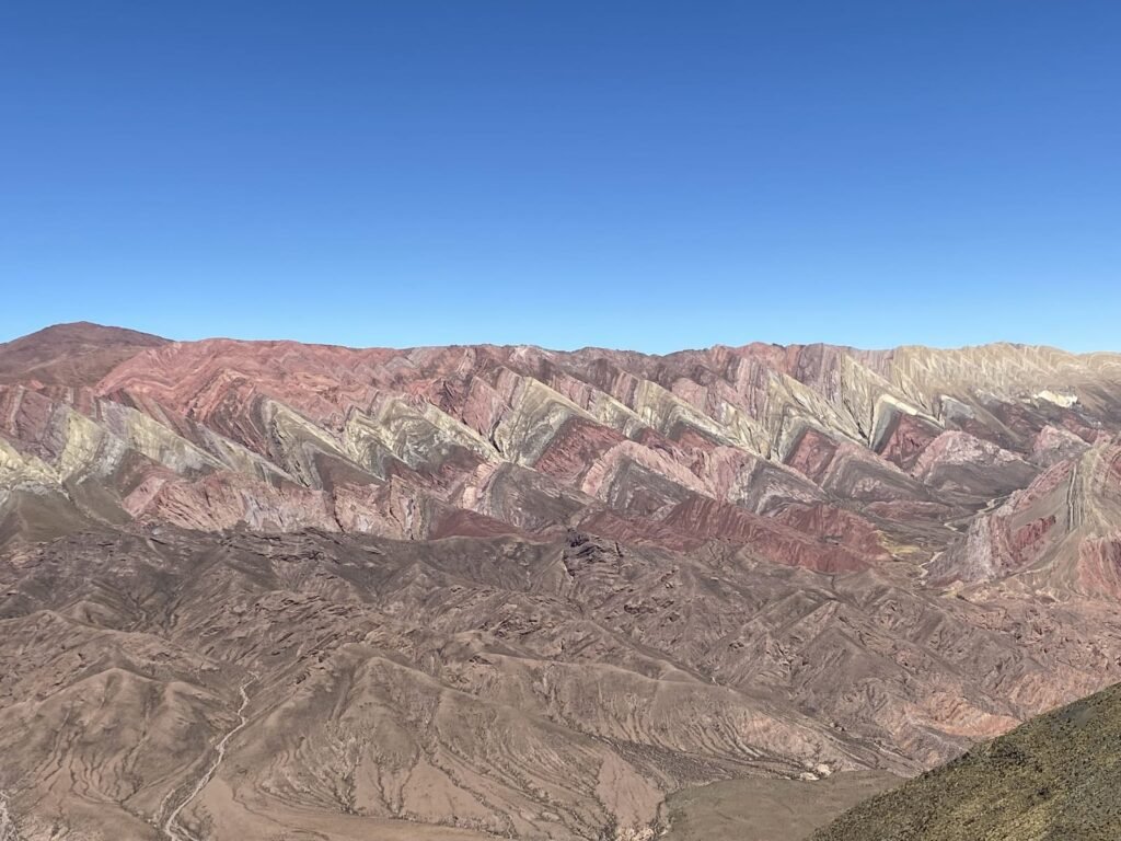 Hornocal: a montanha de 14 cores em Humahuaca